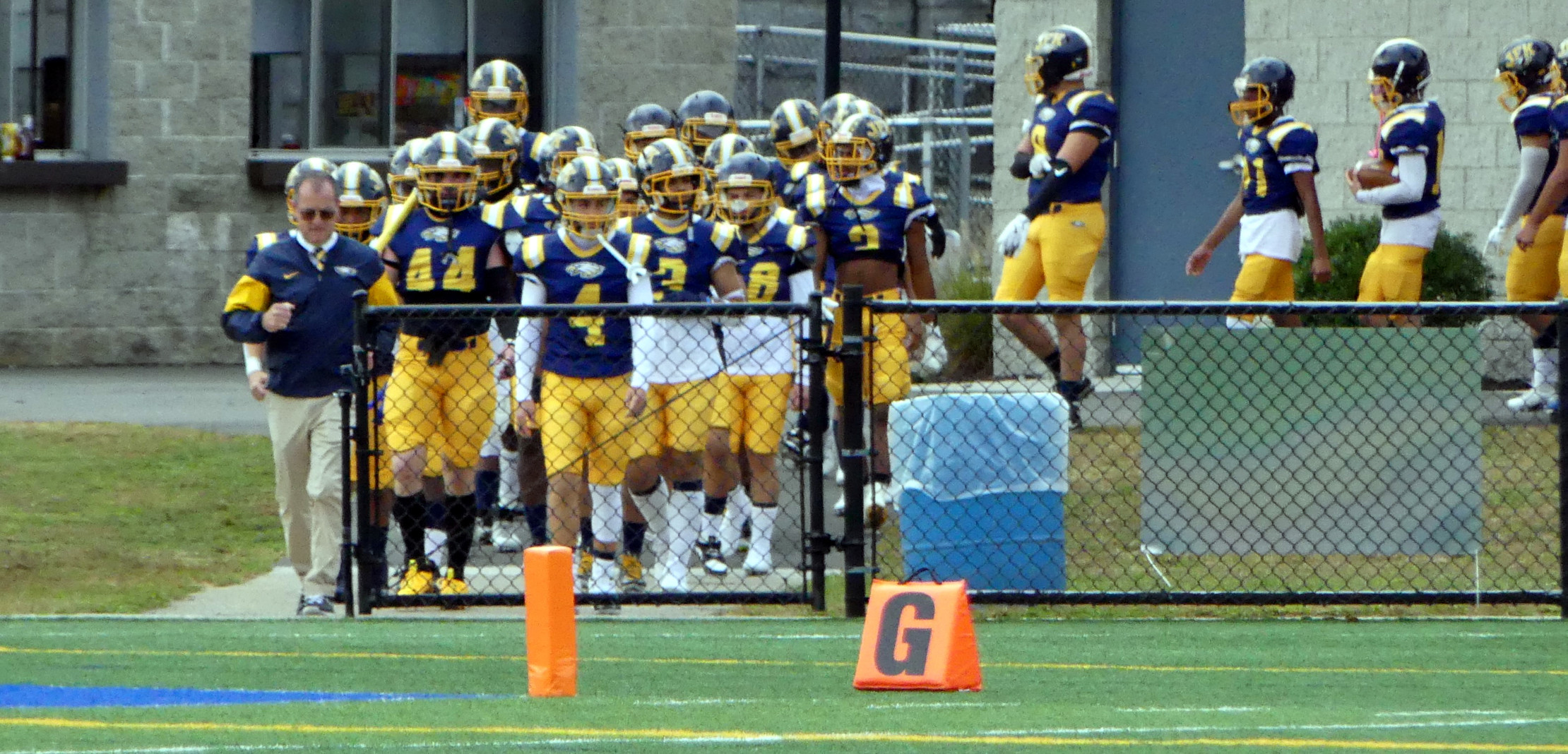 Kennedy football beats Crosby, earns first-ever state playoff berth ...